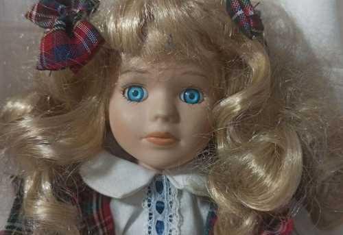 Немецкая фарфоровая кукла