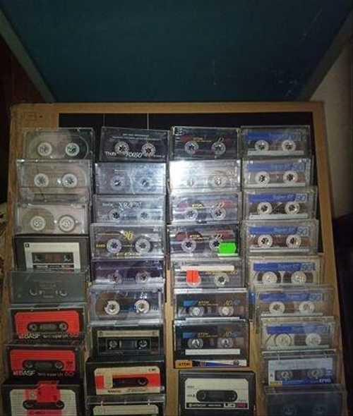 Компакт кассеты 43 штуки