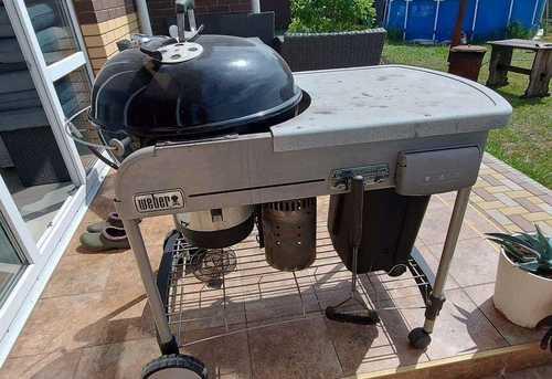 Угольный гриль weber Performer