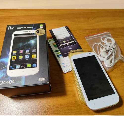 Fly IQ4404 Spark, 4 ГБ