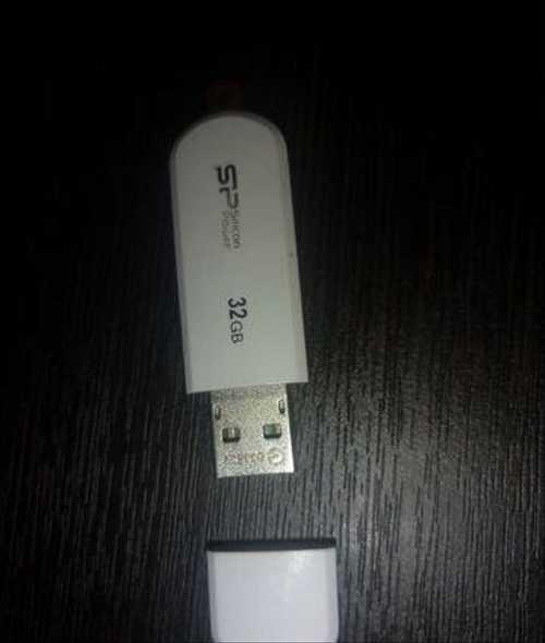 Флэшка USB 32 гб