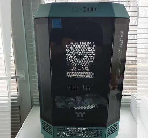 Корпус Thermaltake The Tower 300 с блоком питания