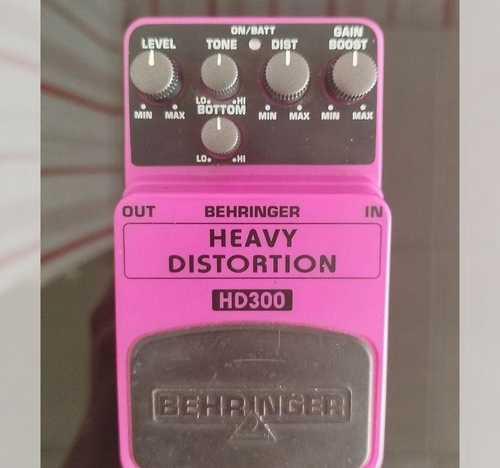 Гитарная педаль Behringer HD300 Heavy distortion