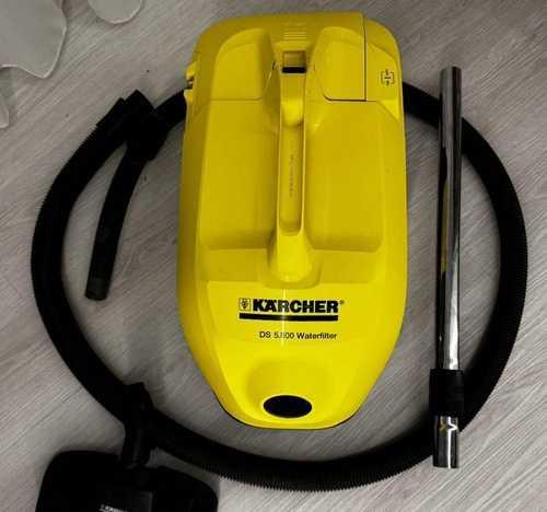 Продам пылесос Karcher DS5800 waterfilter