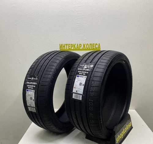 Royal Black Royal Explorer II 225/40 R18 и 255/35 R18 94Y