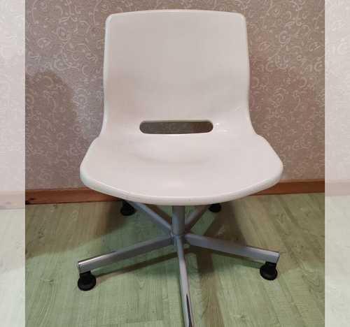Стул IKEA snille