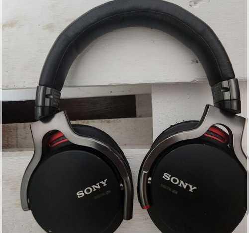 Проводные наушники Sony MDR-1 RNC