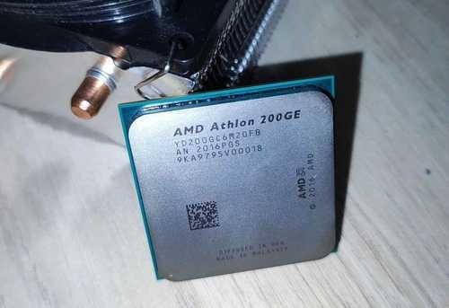 Процессор AMD Athlon 200GE c куллером