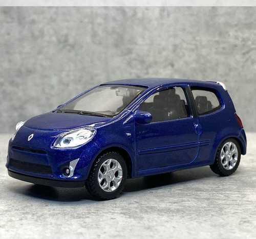 Коллекционная модель Renault Twingo 1:43