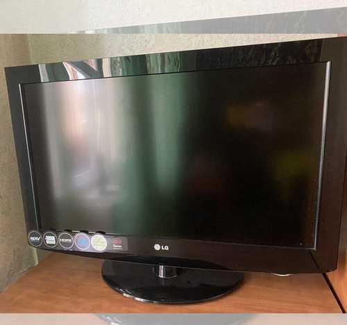 Продам телевизор LG 32LD320