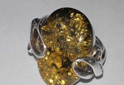 Кольцо из зеленого янтаря серебро