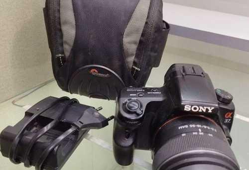 Зеркальный фотоаппарат Sony Alpha SLT- A37 Kit