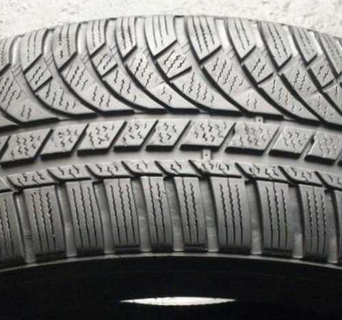 Kumho WinterCraft WP72 225/60 R16 102V