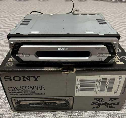 Магнитофон sony cdx-s2250ee