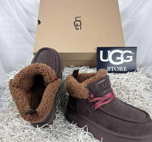 Ugg Funkarra Cabin Cuff Burnt Cedar