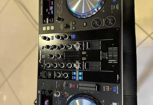 DJ контроллер Pioneer XDJ-R1