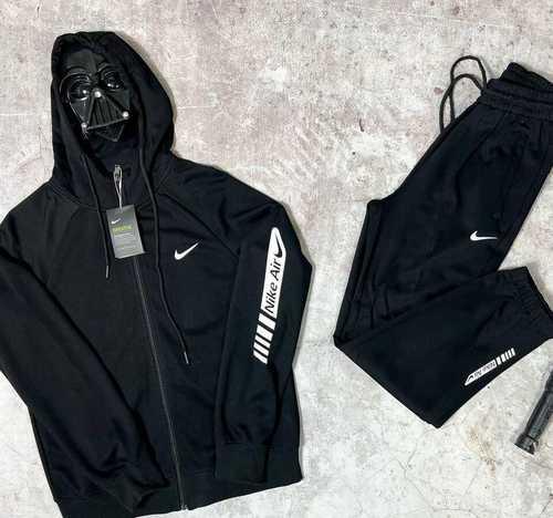 Спортивные костюмы Nike