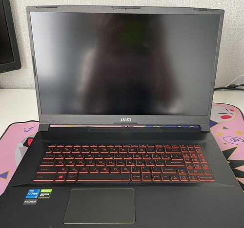 Игровой ноутбук MSI Katana gf76 17"