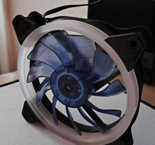 Китайский клон aerocool rev blue