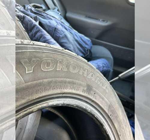 Yokohama Parada Spec-X 235/65 R18 106H