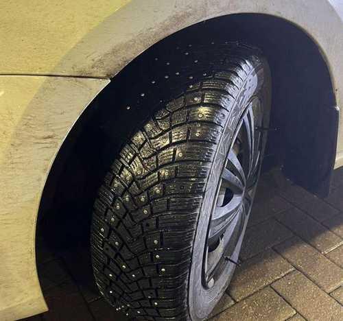 Continental IceContact 3 7/4.5 R15 92