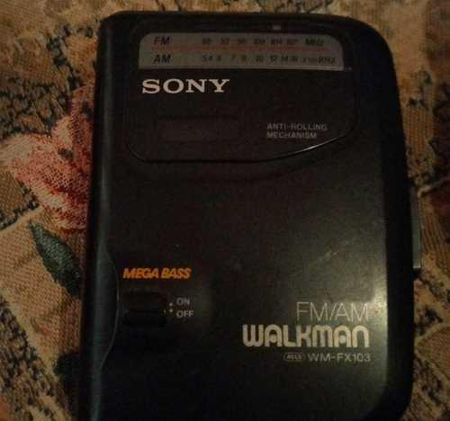 Кассетный плеер Sony walkman wm fx 103