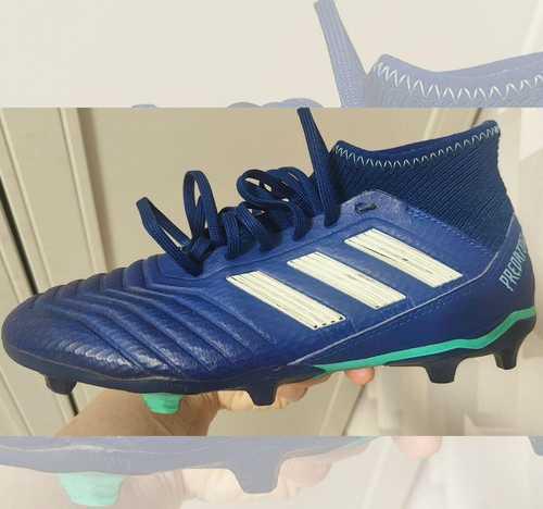 Бутсы adidas predator, р. 40