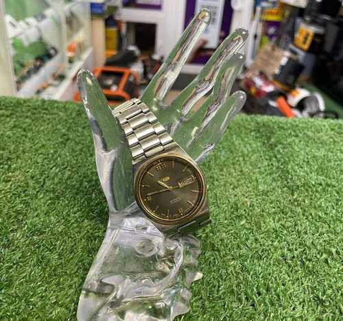 Часы Seiko