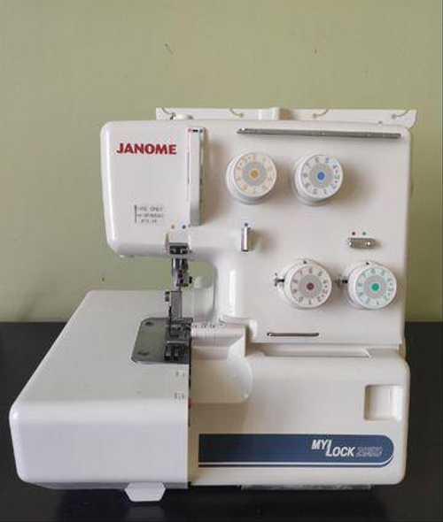 Оверлок Janome 205D