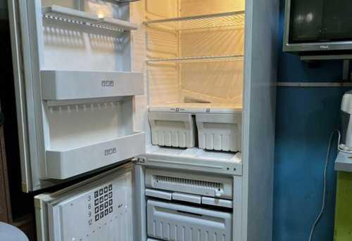 Холодильник stinol-107L,б/у,167см