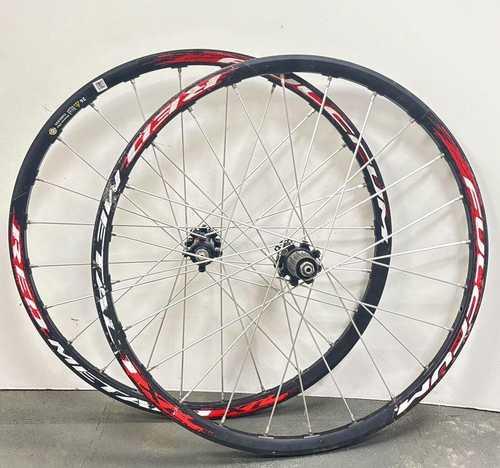 Fulcrum Red Metal 1 26 топовые колеса