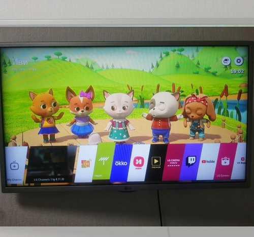 Телевизор LG (32LJ600U) SMART tv