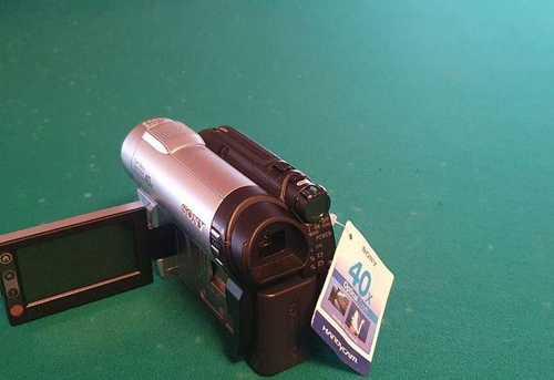 Видеокамера Sony Happycam DCR-DVD610E