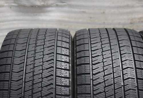 Bridgestone Blizzak VRX2 265/35 R19