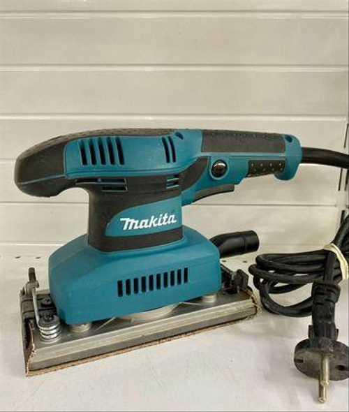 Шлифовальная машина Makita BO3710 (107 шк)