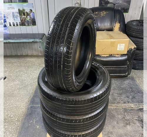 Dunlop Grandtrek ST30 225/65 R17 102H