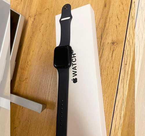 Часы Apple Watch SE GPS 44mm (Gen 2)