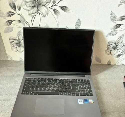 Huawei i7 12700H/16 GB/512GB