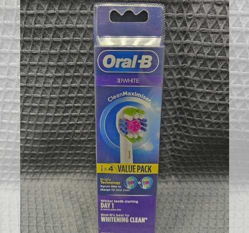 Насадки для зубной щетки oral b 3D White 4шт