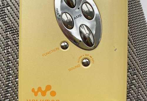 Касетный плееер Sony walkman wm-ex521