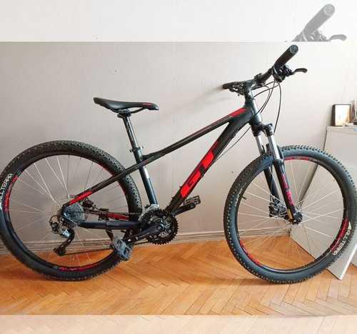 Велосипед GT avalanche sport 27.5