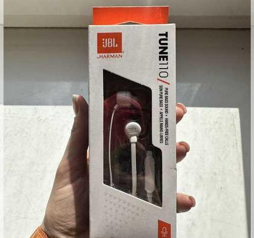 Новые наушники Jbl tune 110