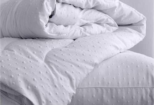 Одеяла и подушки белые массажные в хлопке