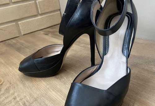 Туфли женские Max&Co 37 размер