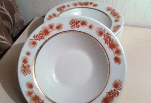 Фарфоровые тарелки советского периода