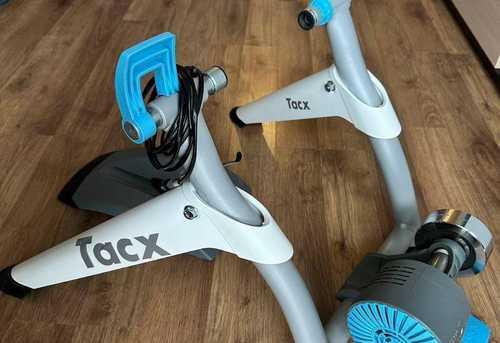 Велостанок Tacx flow smart