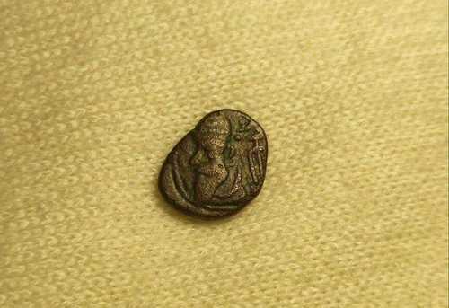 Фрагмент монеты 270 -290-300 г Н. Э. Р
