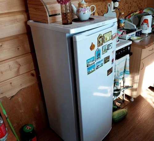 Холодильник Бирюса б/у 122 см