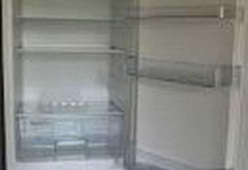 Уплотнительная резинка на холодильник Indesit ITS