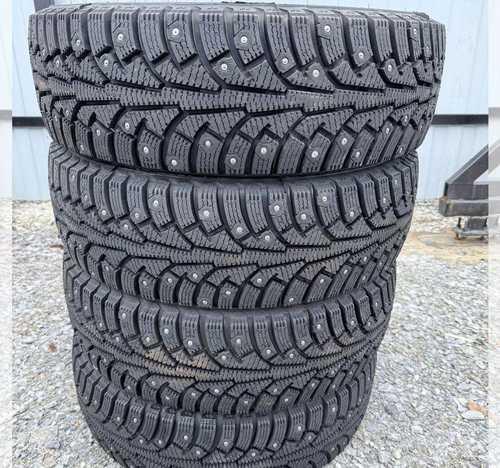 Ikon Tyres Nordman 5 185/65 R15 92Y